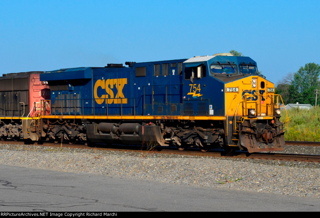CSX 754